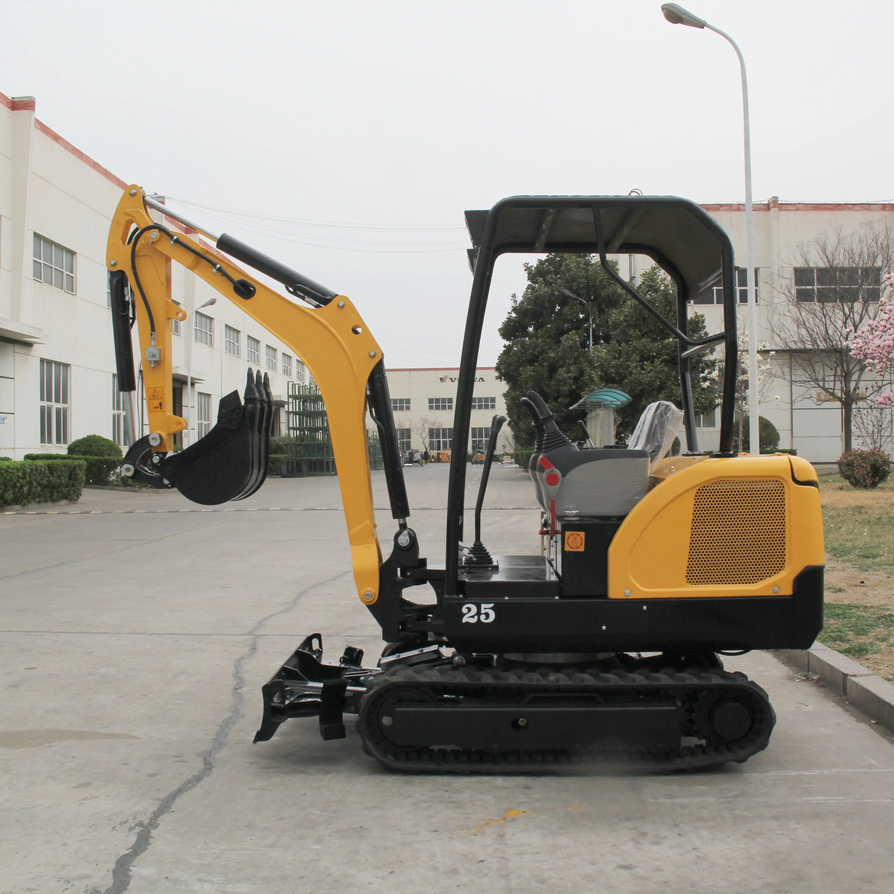 Multi-purpose Mini Excavator Home Earth-Digging Tool with Core Engine ...