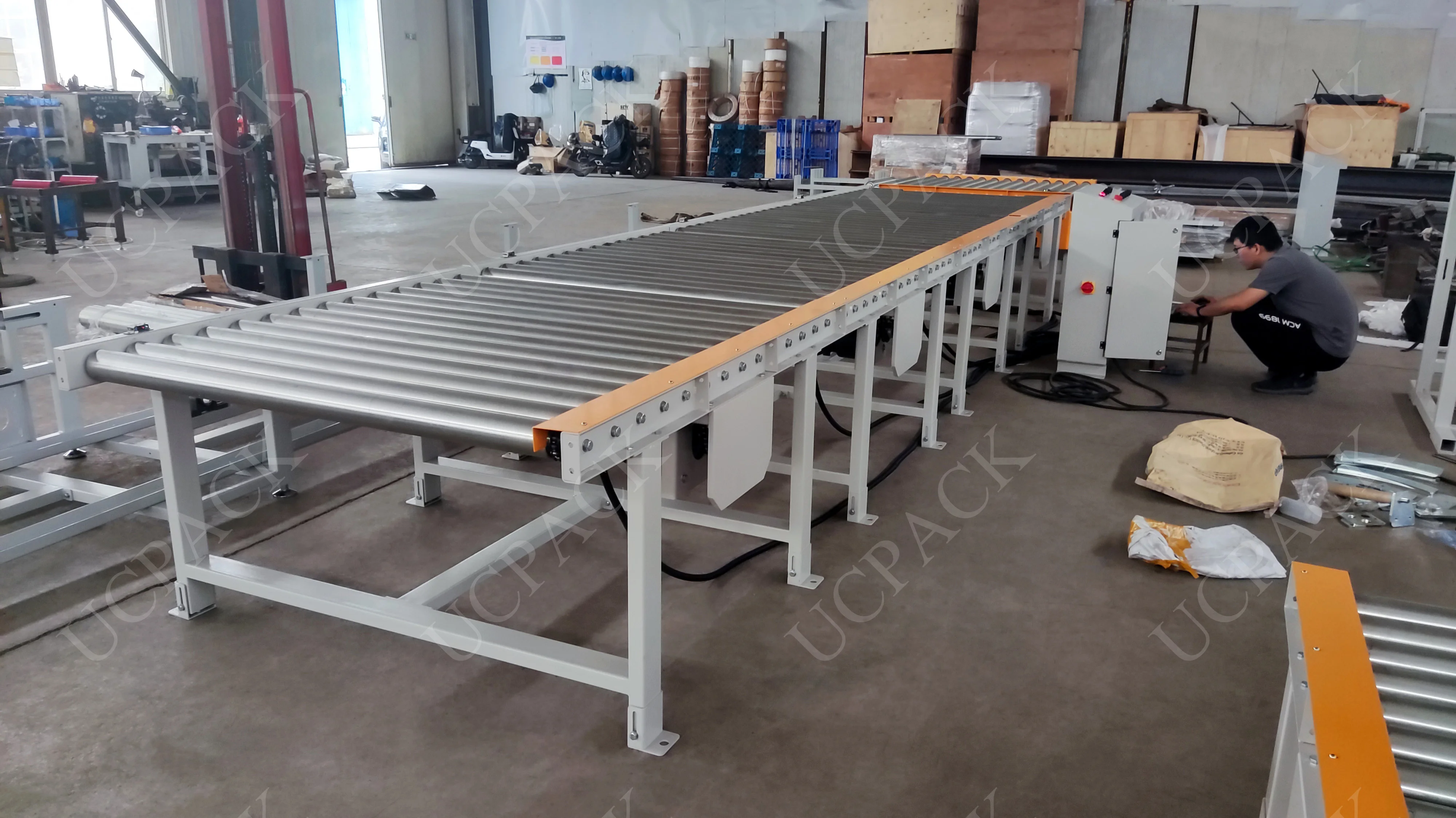 Low Profile Power Roller Pallet Turntable - 2000 Kg Capacity