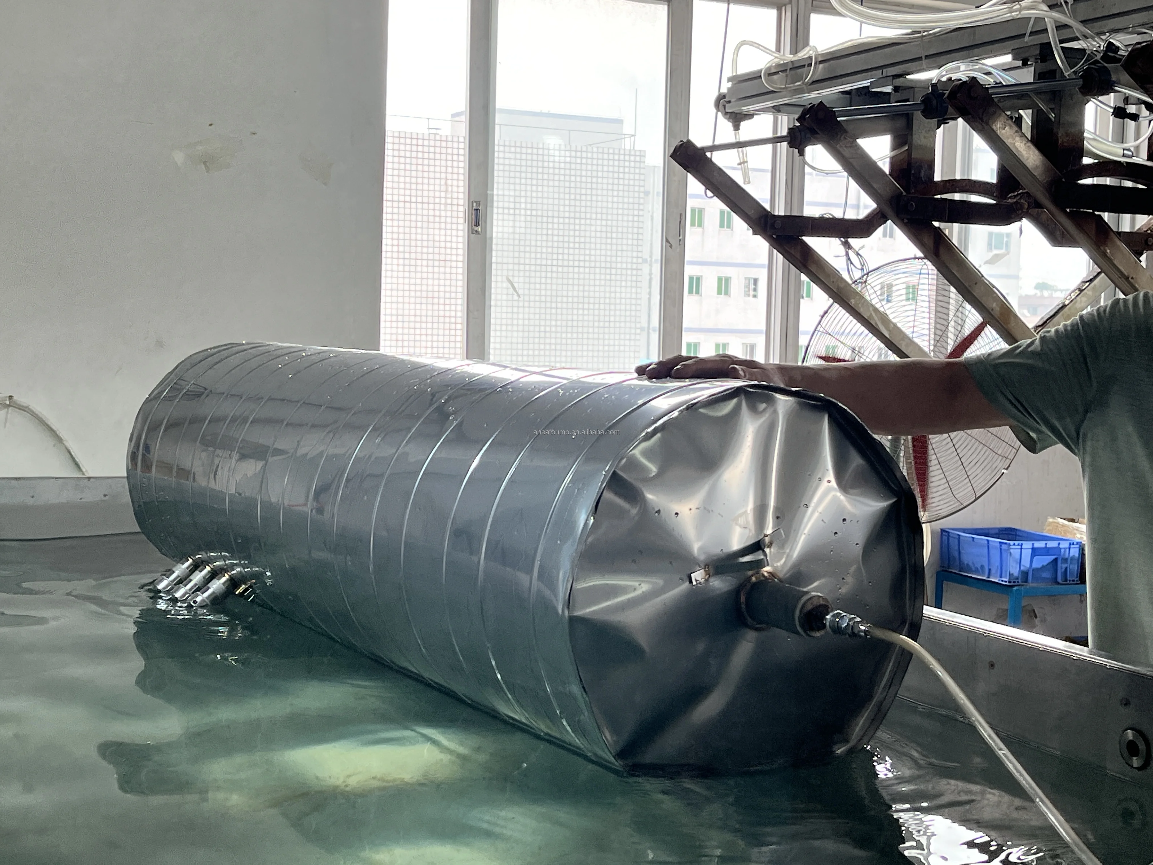 300l Sus304 Sus316l 150l Heat Exchanger Coils Solar Thermal Room ...