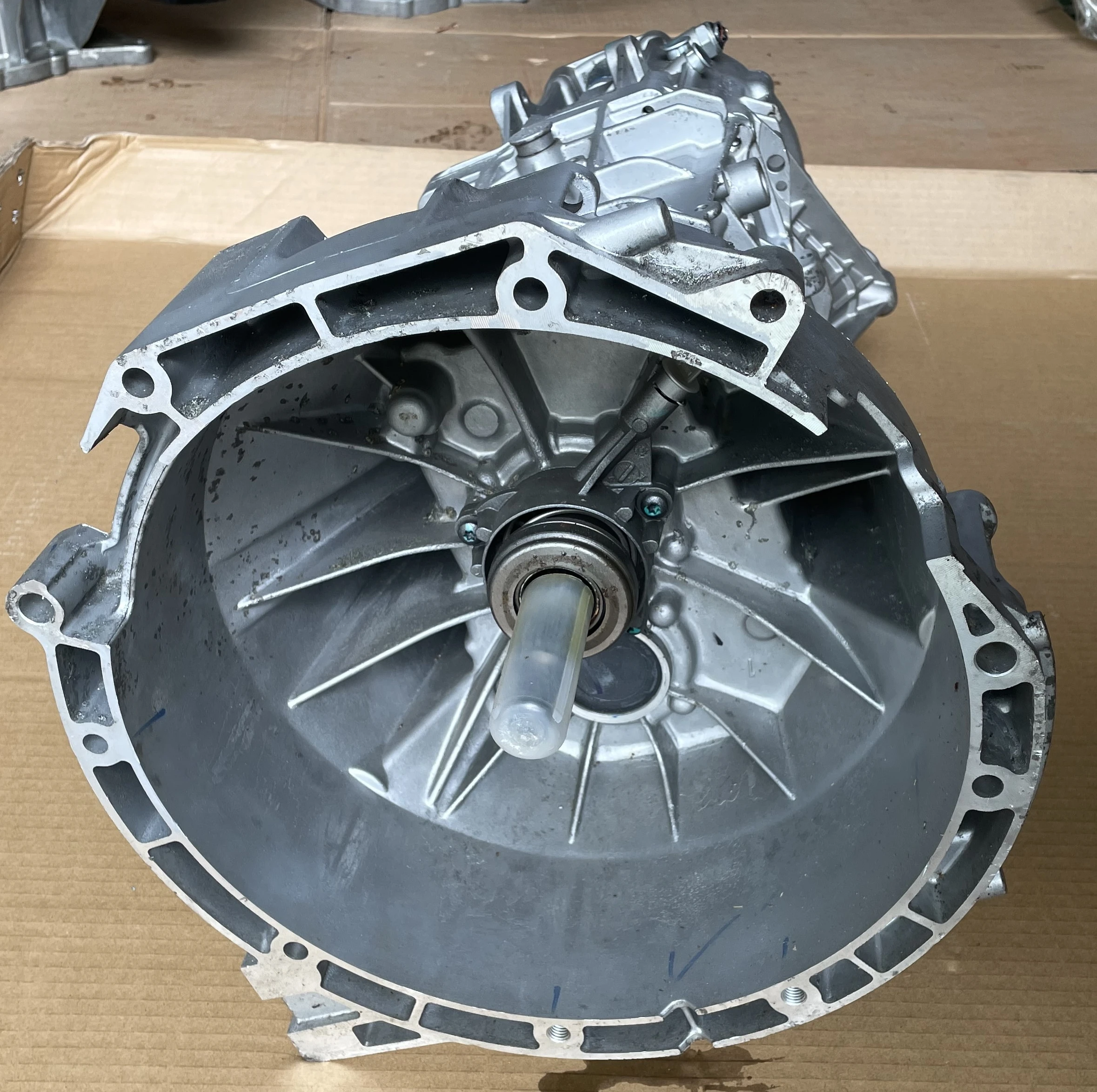 Manual 4X4 Auto Transmission Gearbox for Ford Ranger Everest