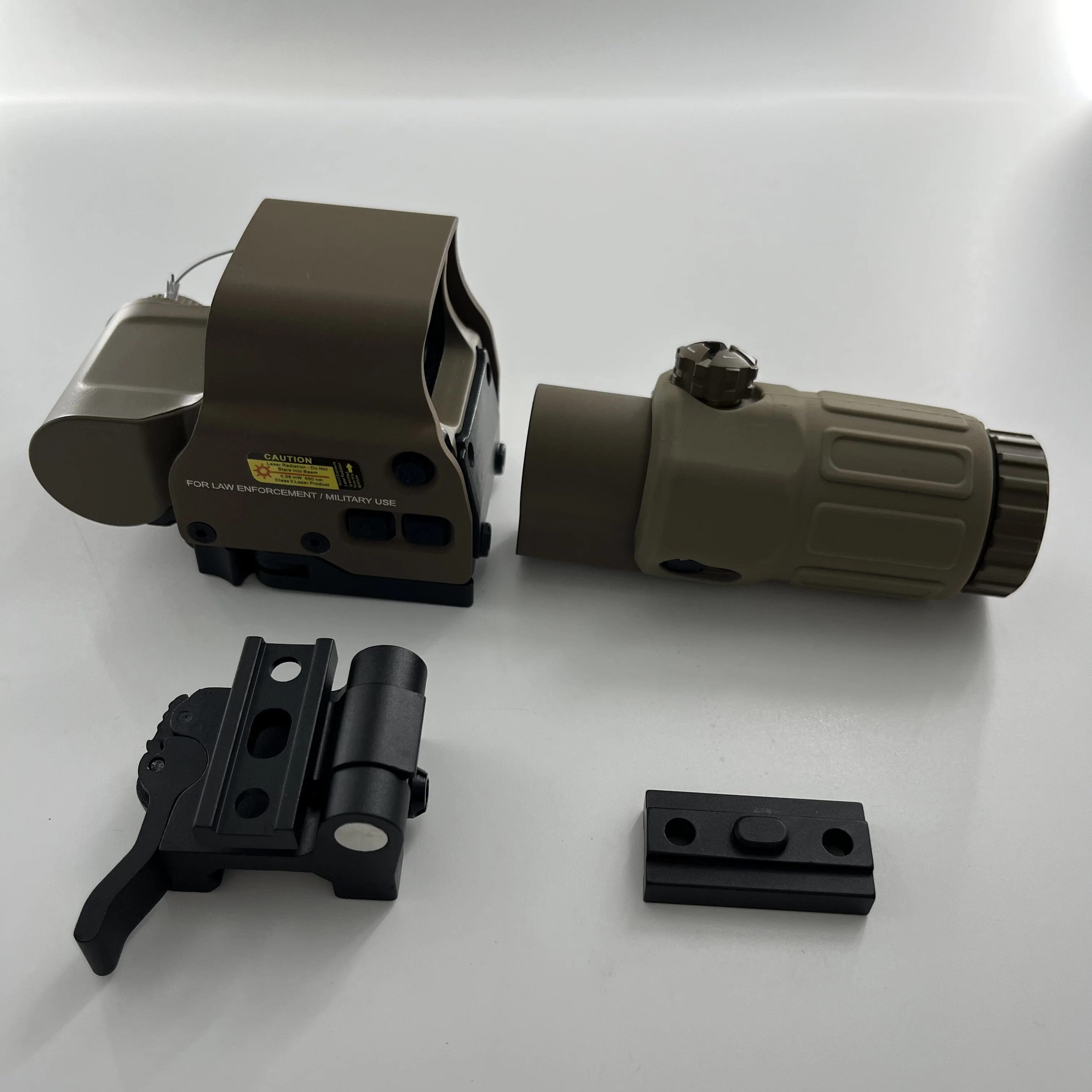 558 Red Dot Sight with G33 Multiplier - Waterproof & Tactical