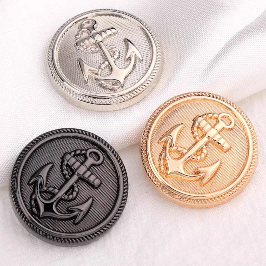 Luxury Metal Gold Crown Ear Button Fashion Round Buttons