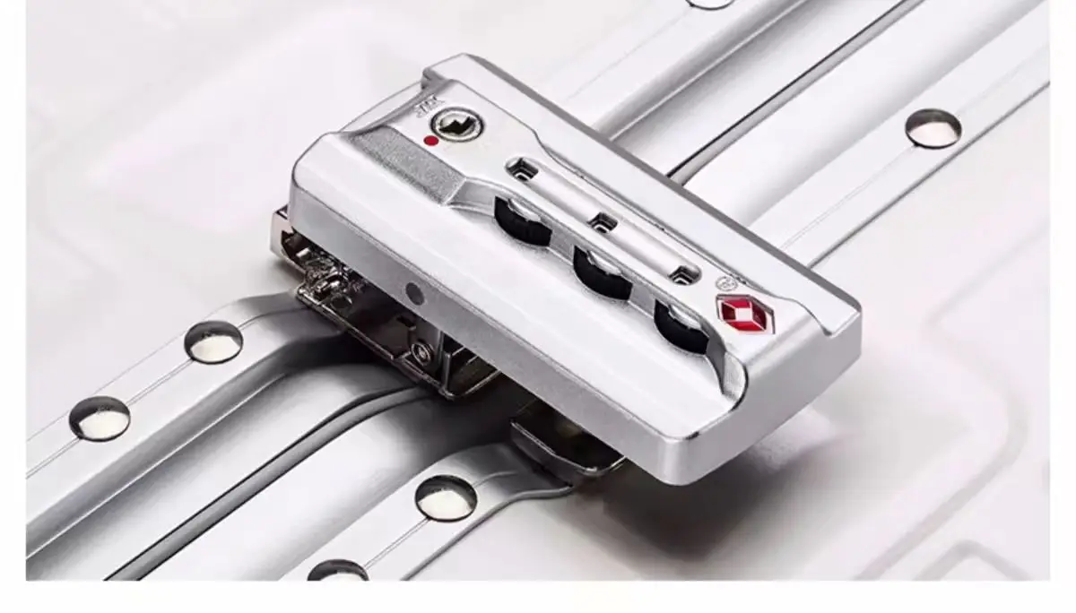 Customized Aluminum Frame Luggage - Eco-Friendly & Durable