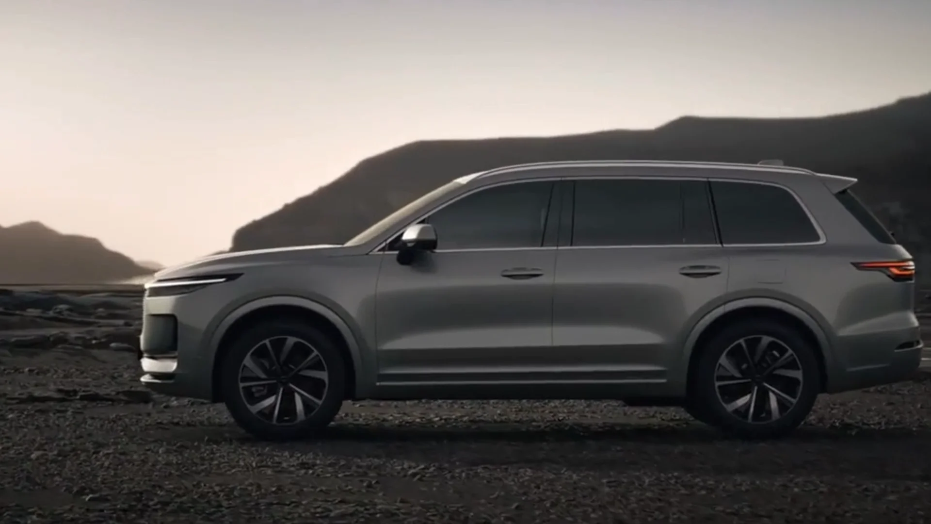 Li Auto L8 Pro/air/max New Energy Ev 6-seat Luxury Range Extended Family Suv Car Made In China ...