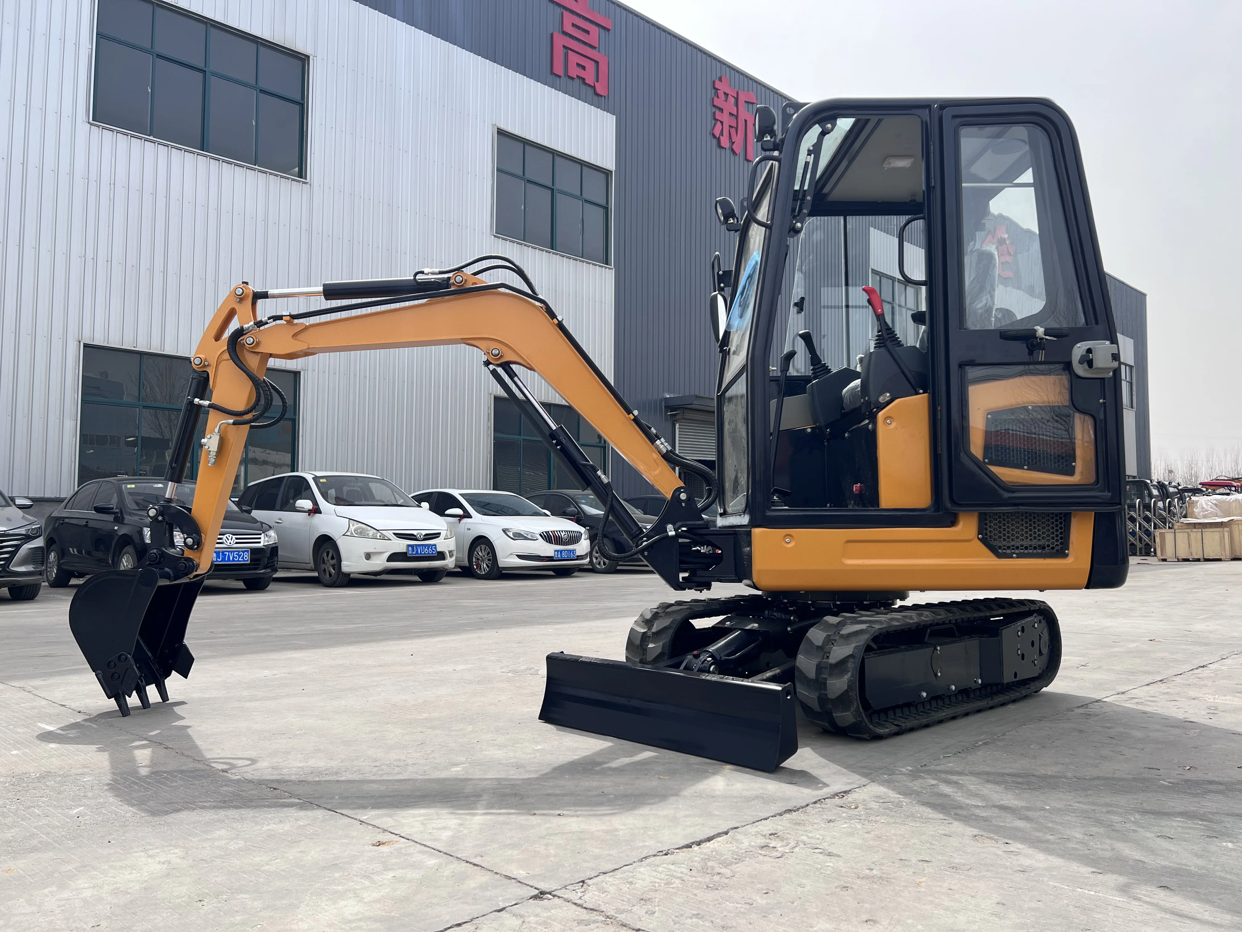 2.5 Ton Mini Excavator China - Best-Selling Agricultural Digger