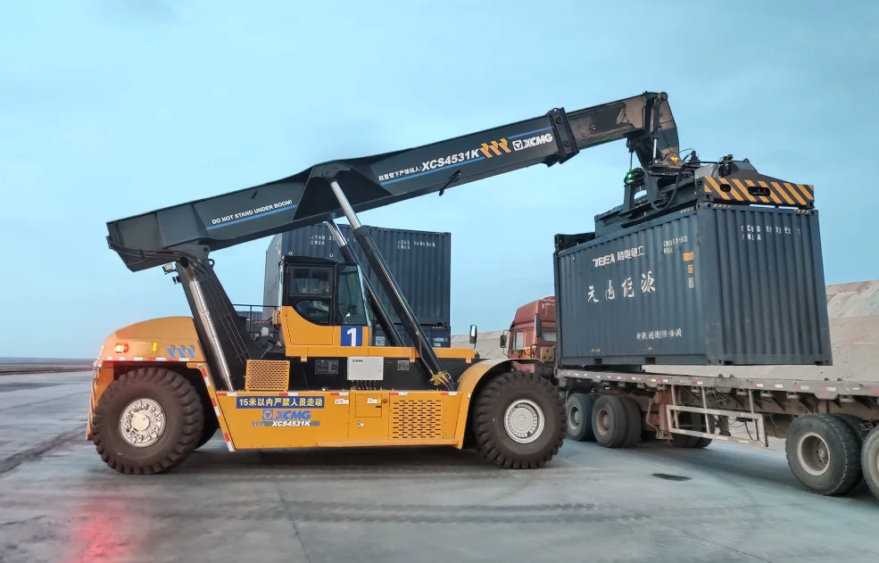 Diesel Container Logistics Machinery 45ton Reach Stacker Xcs4531k Used ...