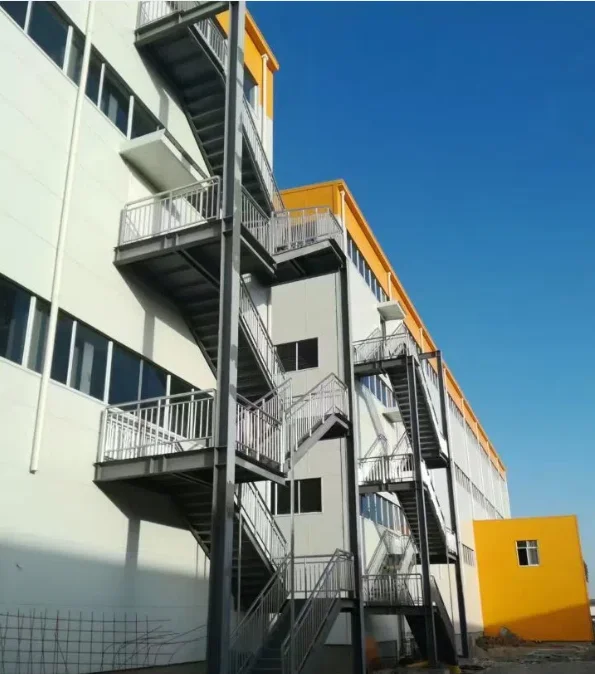 6 Floor School Building - Safe & Durable Prefabricated Classrooms
