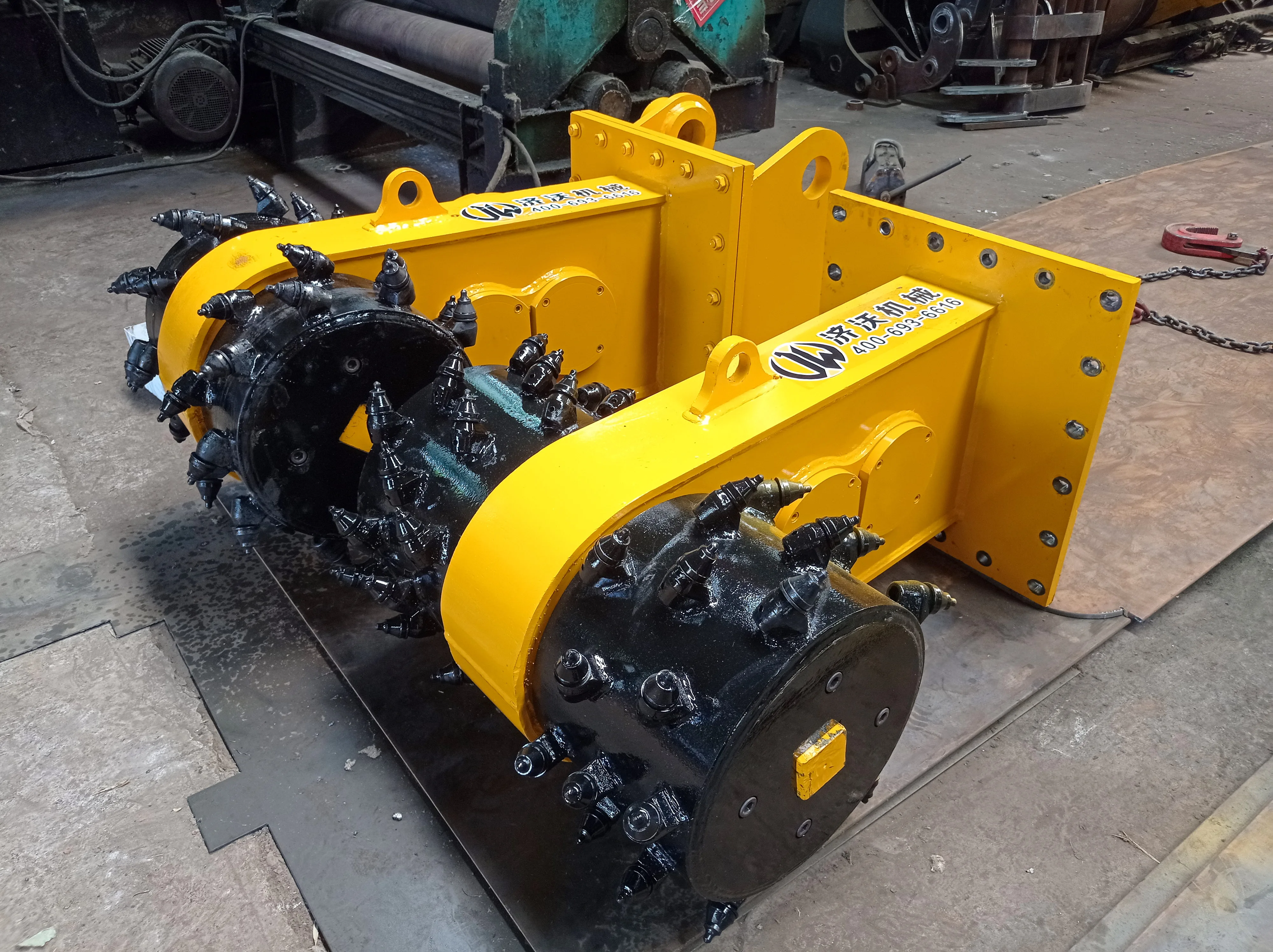 Milling Machine Attachments Chain Drum Cutter for Excavator 5-20 Tons ...