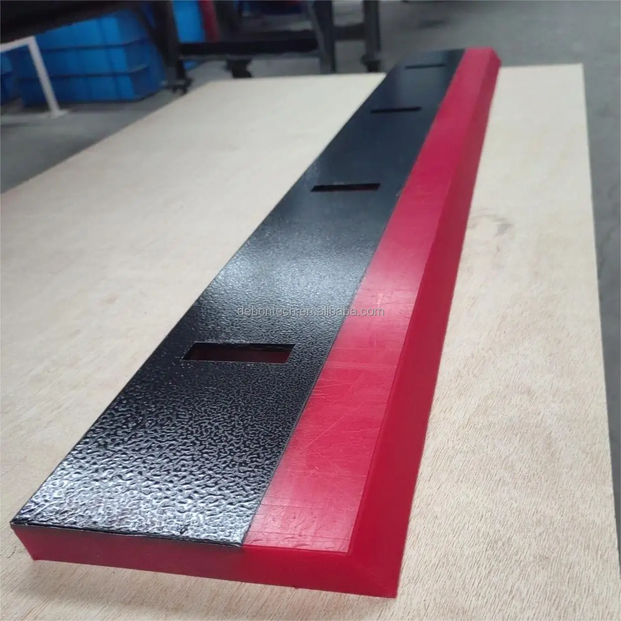 Durable Conveyor Chute Liners - Polyurethane & Ceramic