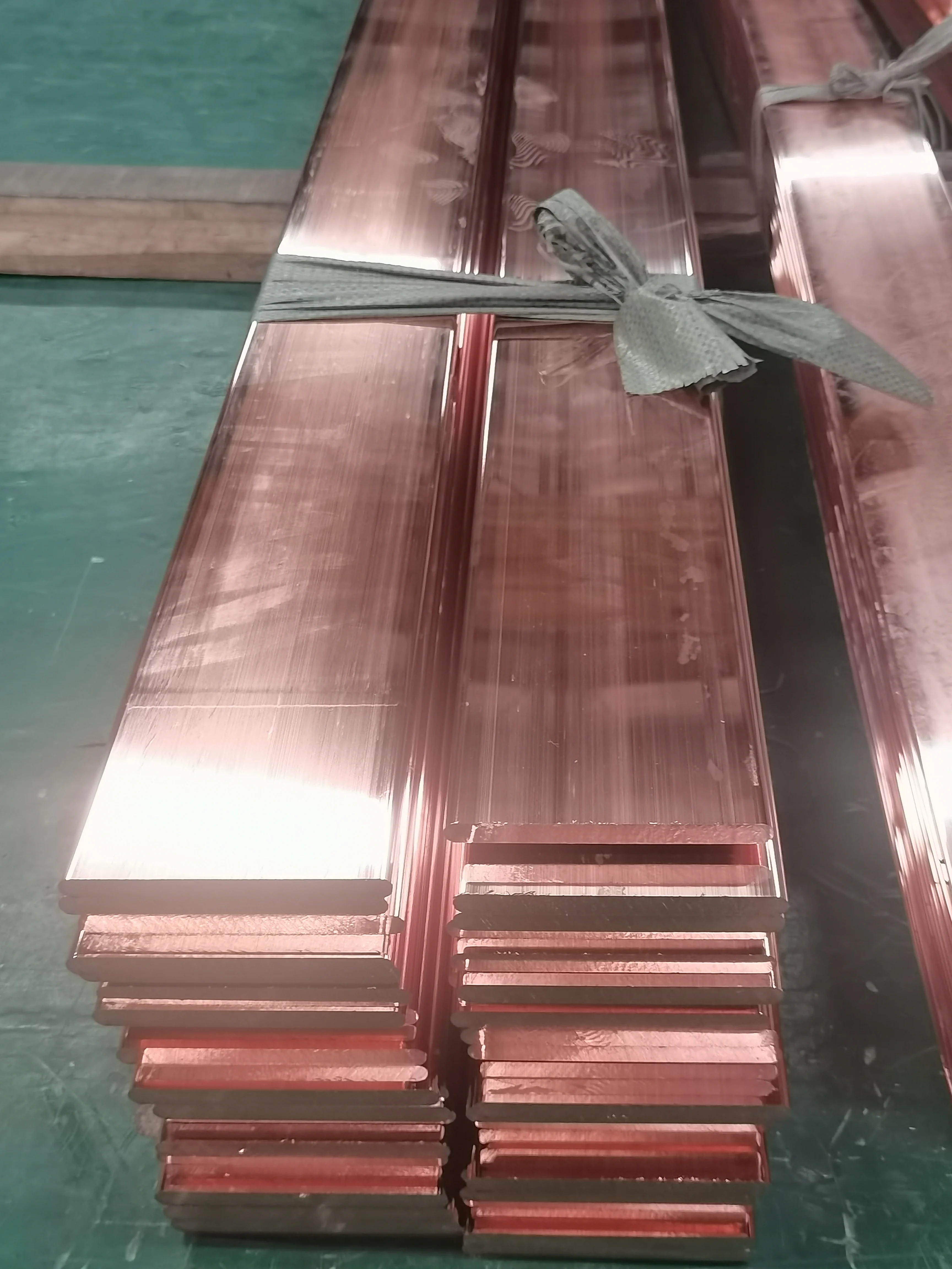 Distribution transformers Copper Bus Bar T2 C1100 Cu-DHP 3mm Electric Copper Flat Bar| Alibaba.com