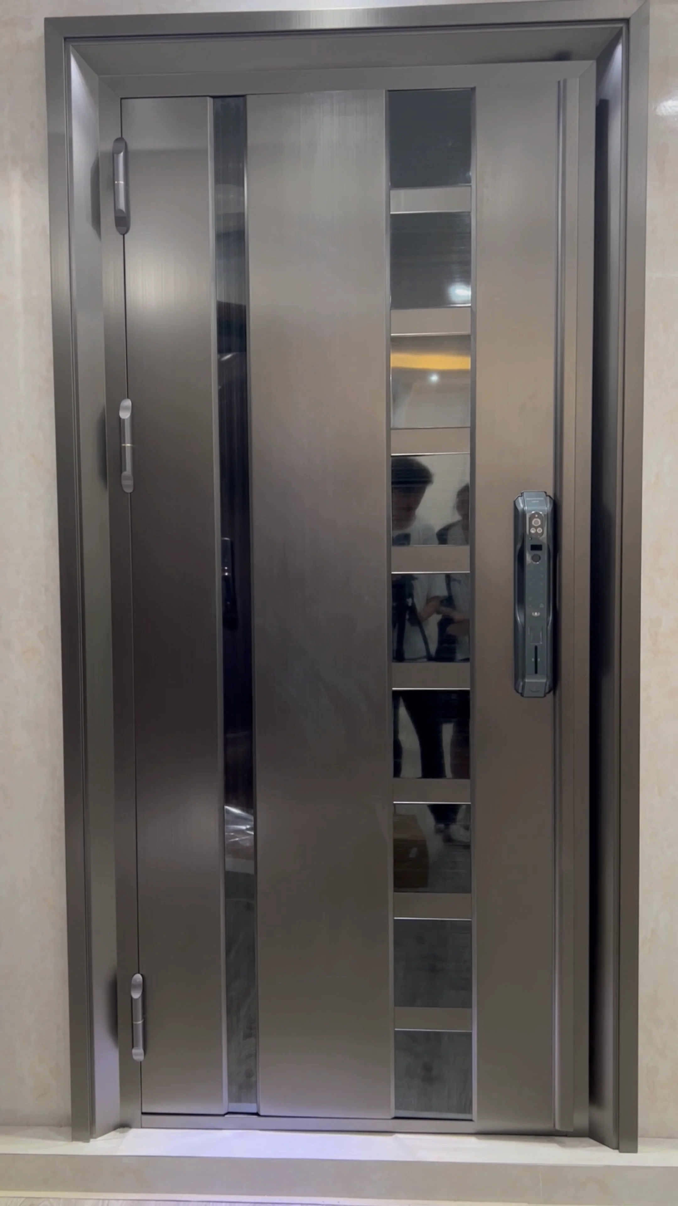 Luxury Design Cast Aluminum Bullet Proof Security Entry Door For Villa ...