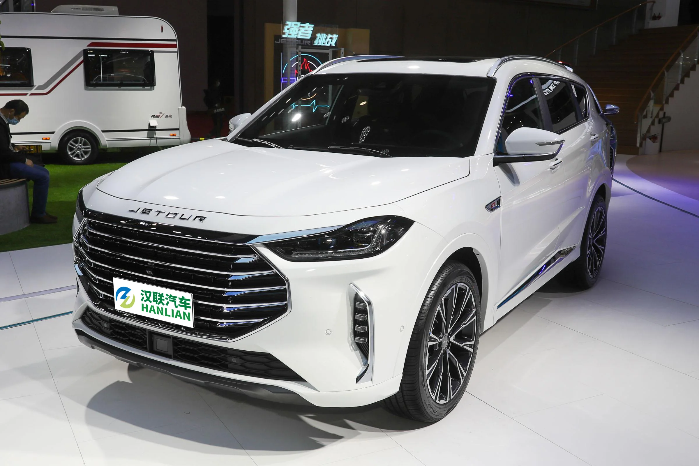 Jetour X70 Plus Used Car 2023 1.6t DCT Powerhouse 7-Seater Second Hand ...