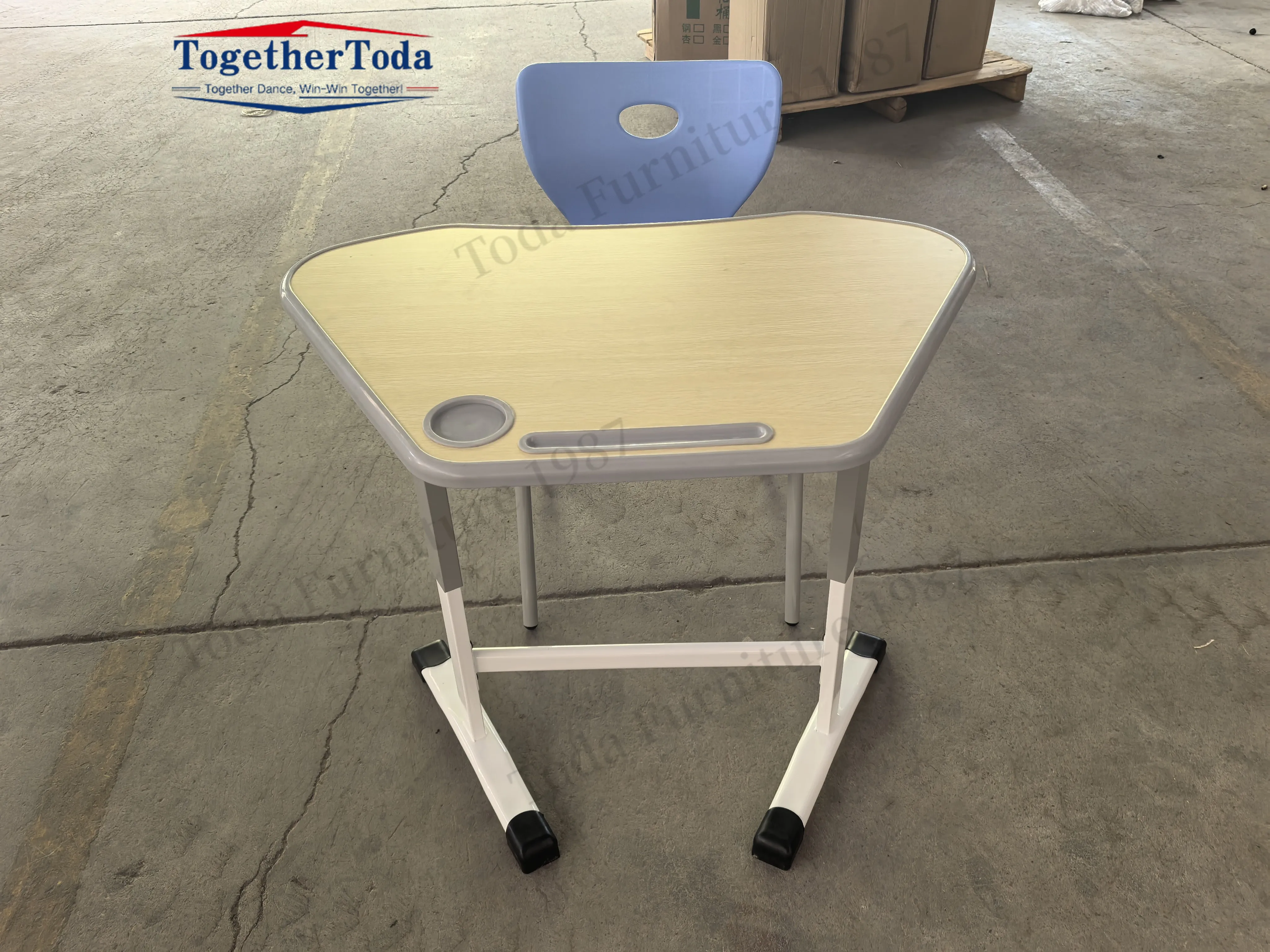 Modern Students Classroom PP Round Tube Chair MDF Melamine Square Tube ...