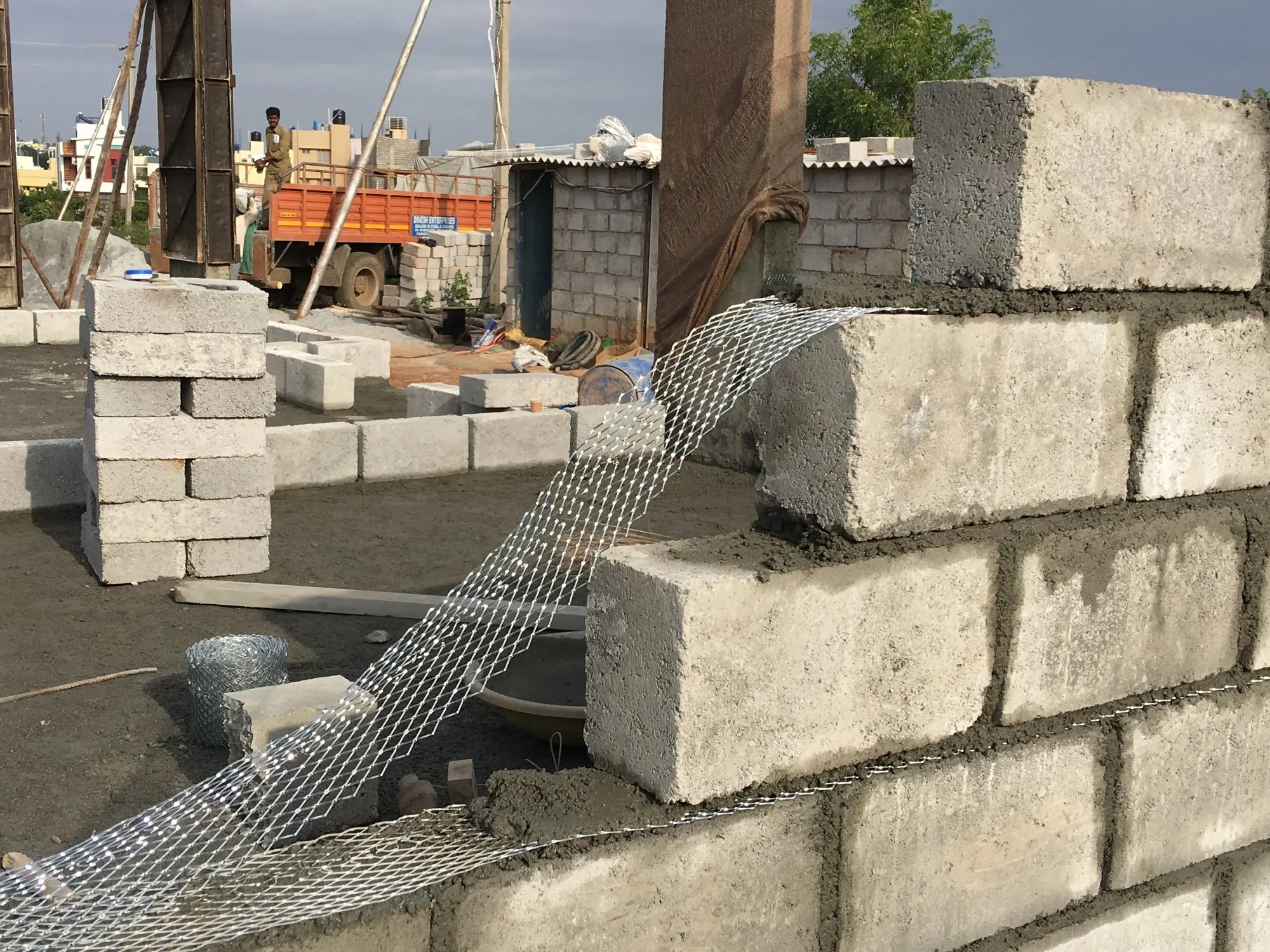 Expanded Metal Truss Mesh for Concrete Block Reinforcement| Alibaba.com