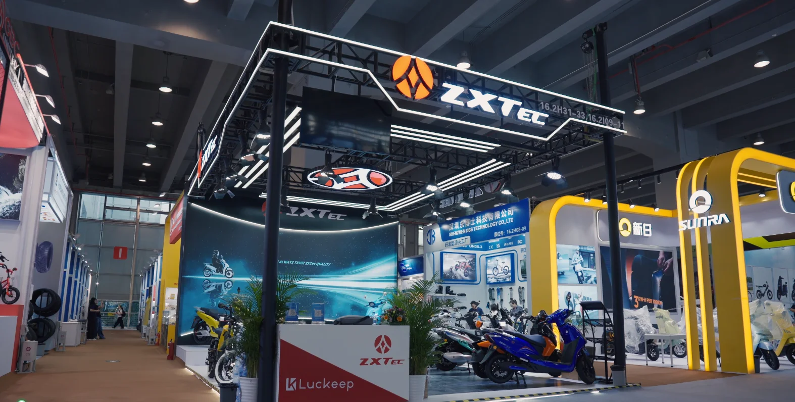 ZXTEC Electric Motorcycle - High Speed, Long Range Scooter