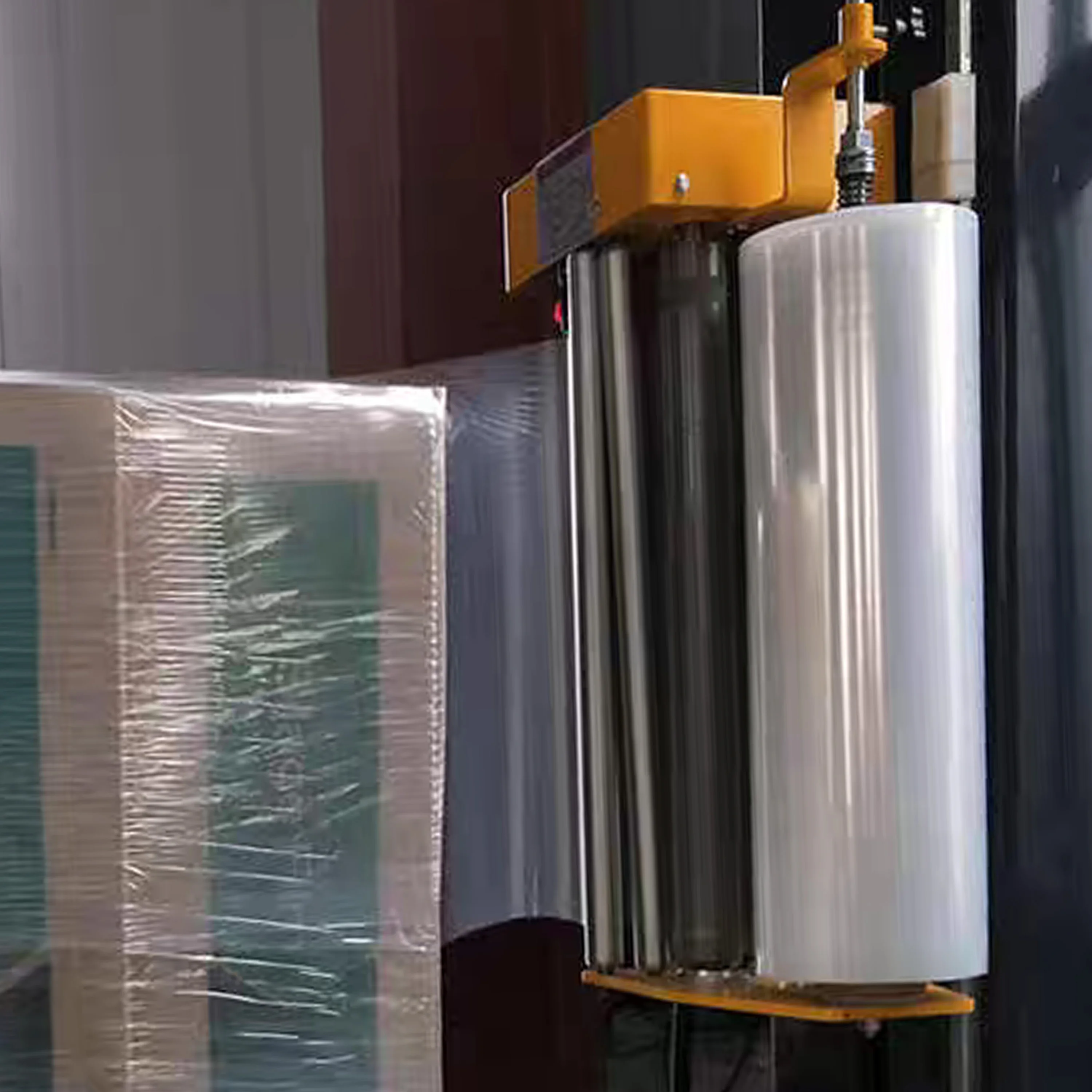 5.3kg*600m Pallet Packaging Transparent Lldpe Stretch Film Rolls Soft ...