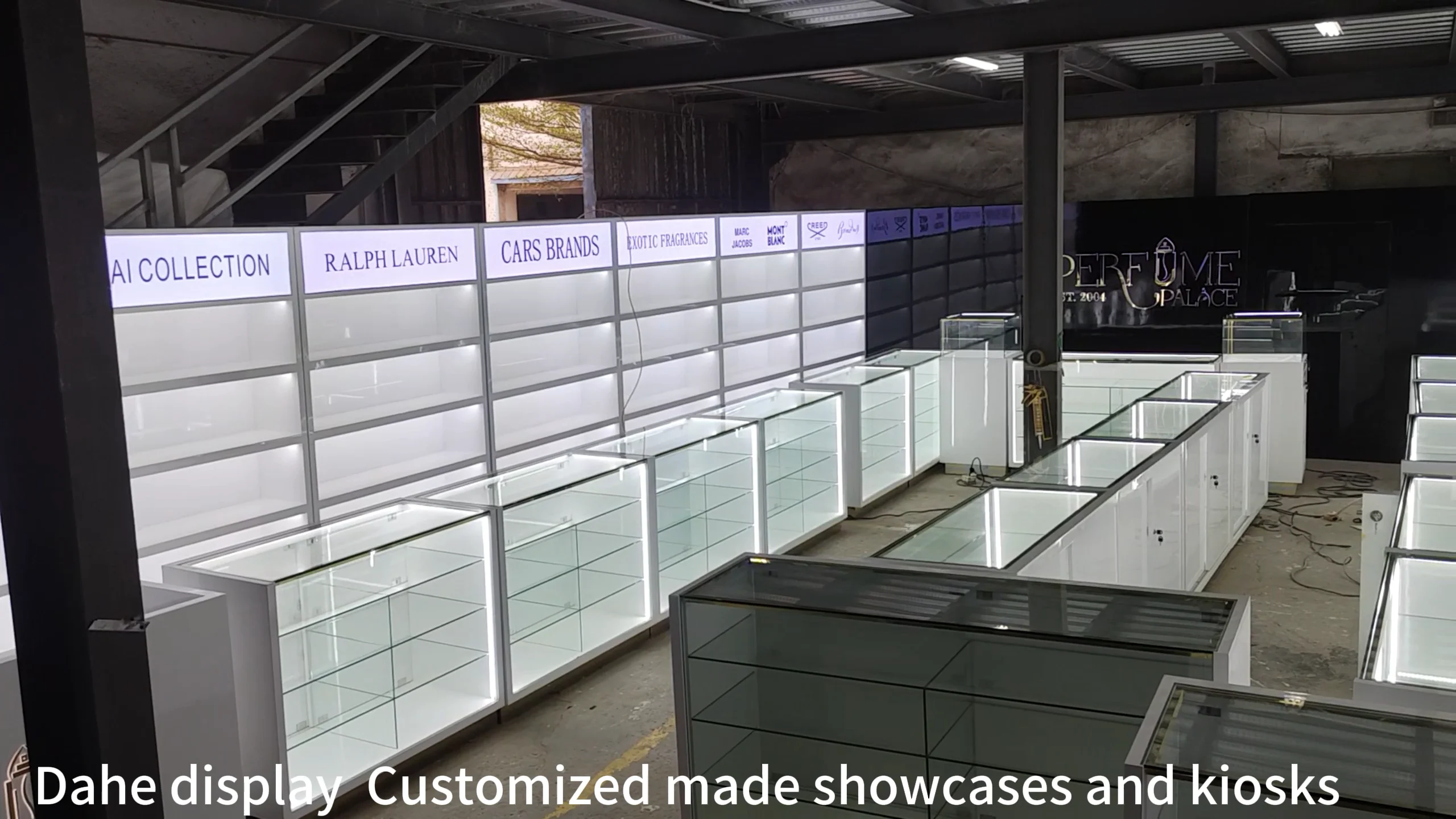 Minimalist Style Tobacco Display Cases Smoke Shop Wholesale Glass ...