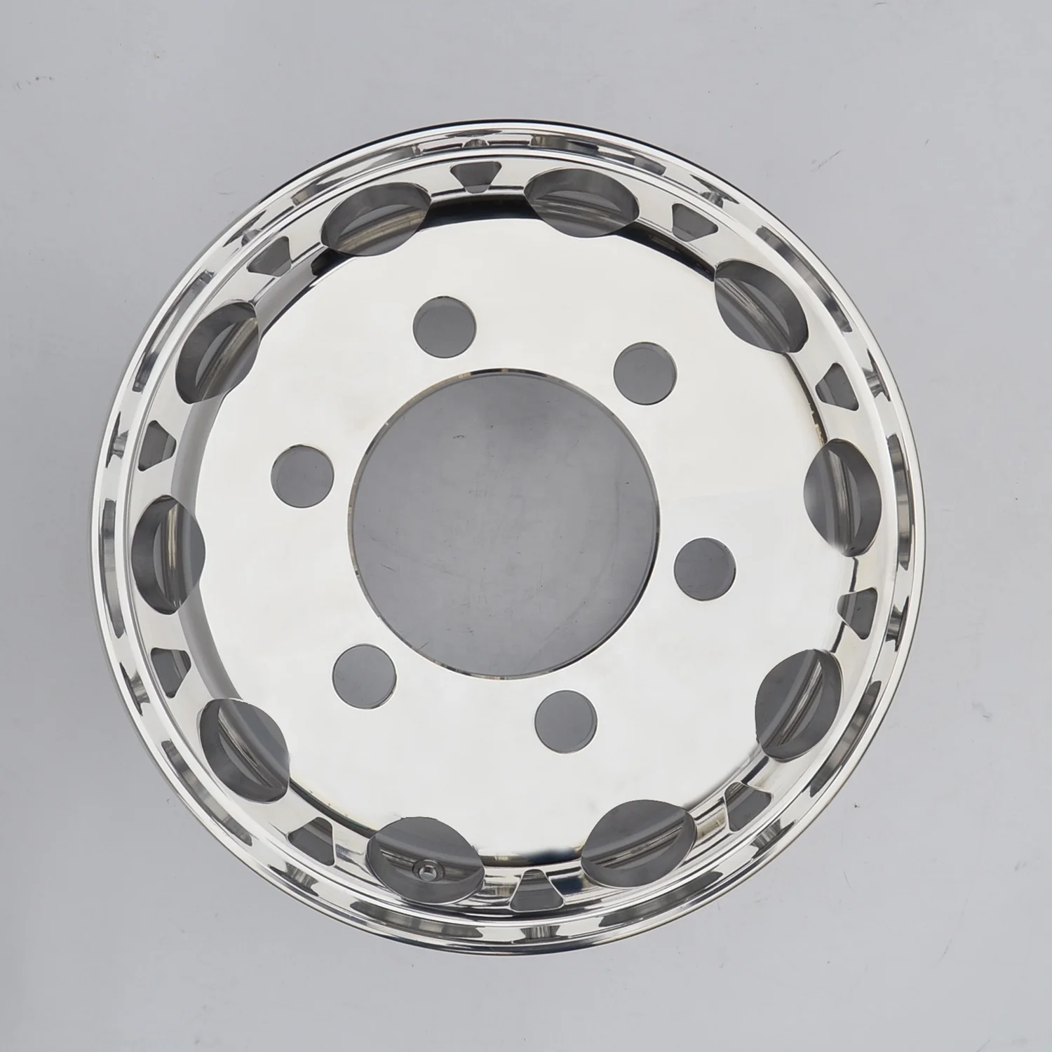 19.5 Inch Forged Alloy Wheels for Heavy Truck Performance