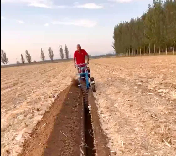 Mini Ditcher - Efficient Hand Trencher for Pipeline Trenching