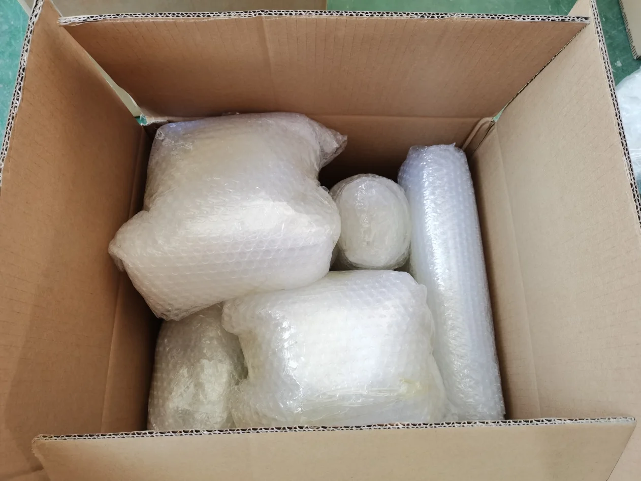 Karosa Design 98 Pcs Bone China Dinnerware Set - Luxury Embossed Gold ...