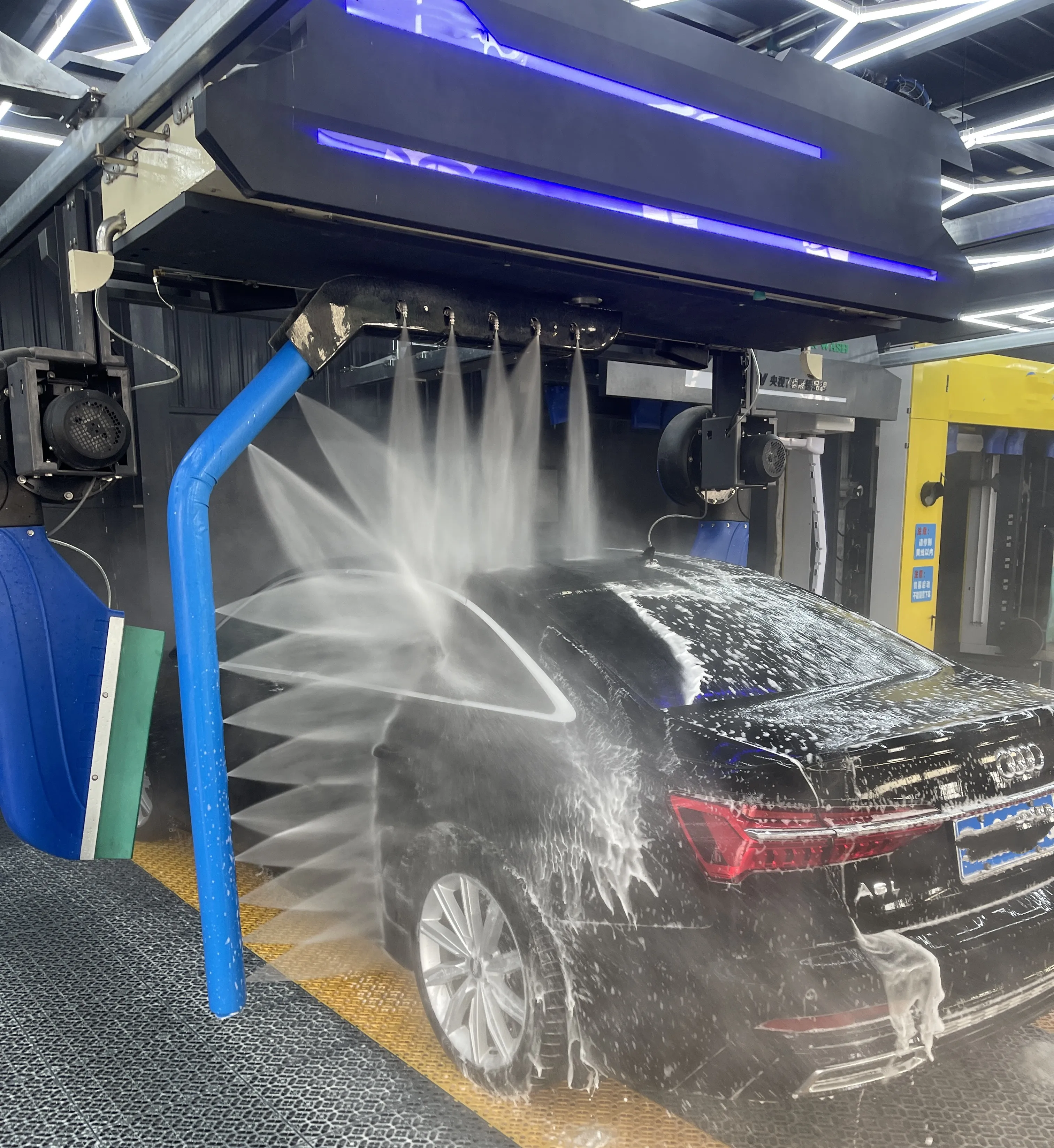 High Quality Automatic Touchless Car Wash Machine Set