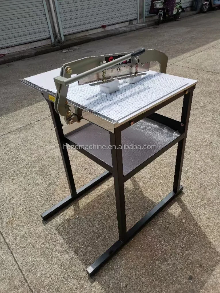 Tebak Sample Fabric Cutter Zig Zag - Precision Cutting