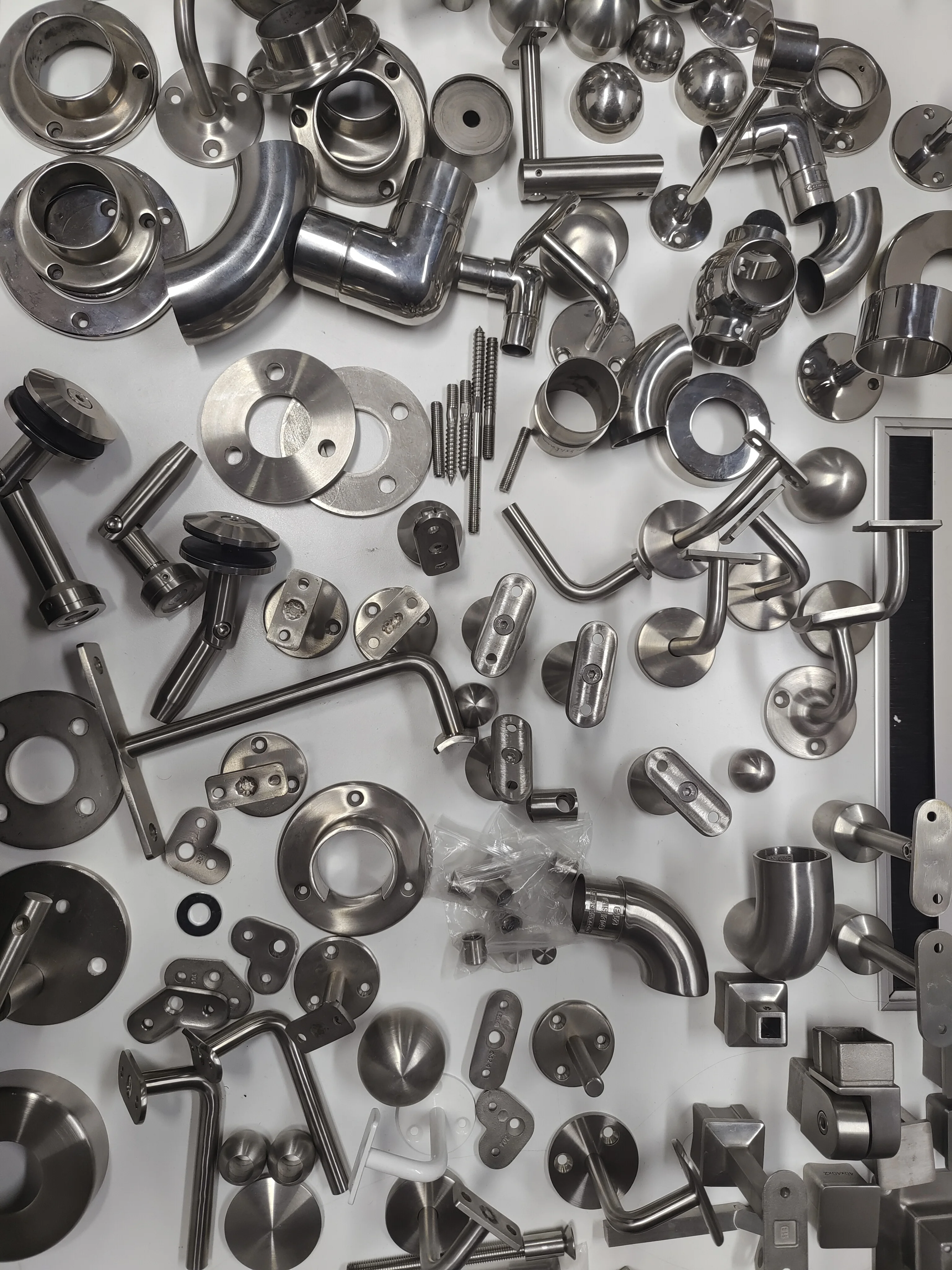 Stainless Steel 3 Way Tee Square Tube Connectors| Alibaba.com