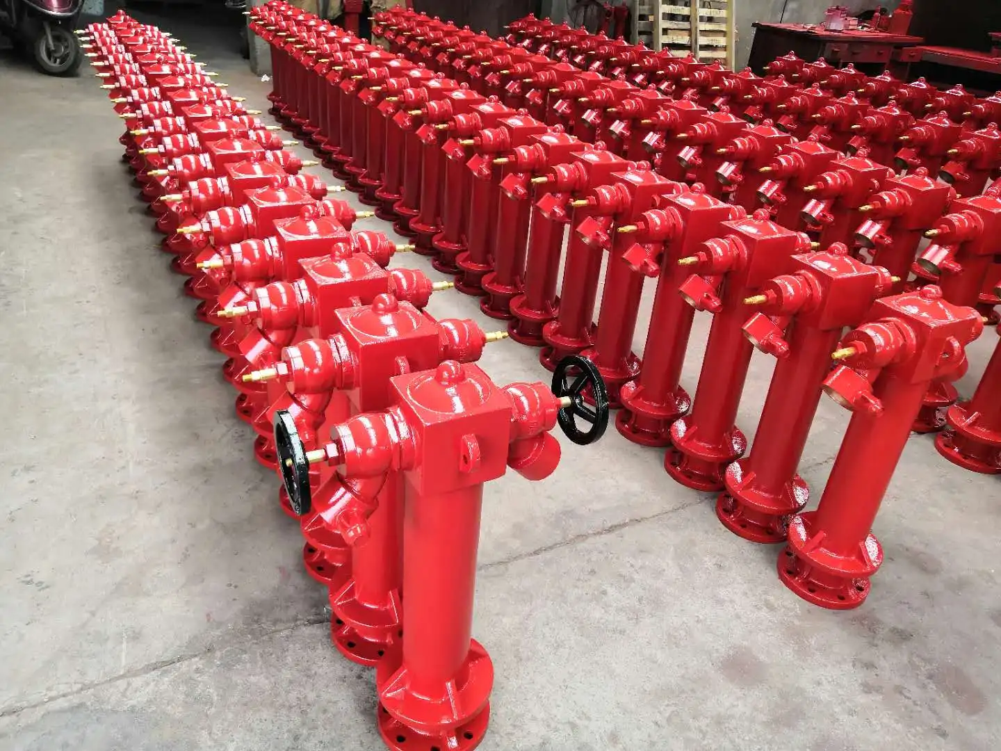 Wesdom Outdoor Ductile Cast Iron Fire Hydrant System For Firefighting ...