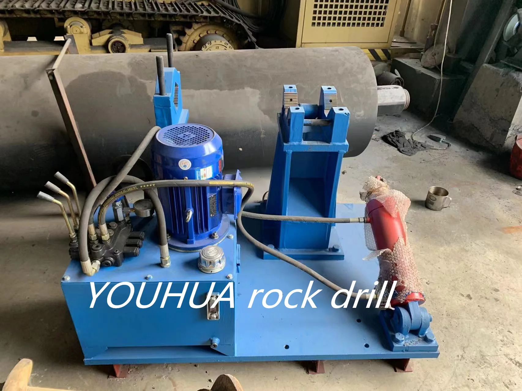 Dth Tools Automatical Breakout Bench For Dth Hammers From Size 3.5'' To ...