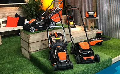 Yard Force Cordless Lithium Ion 56v 96cm Ride On Lawn Mower With Grass ...