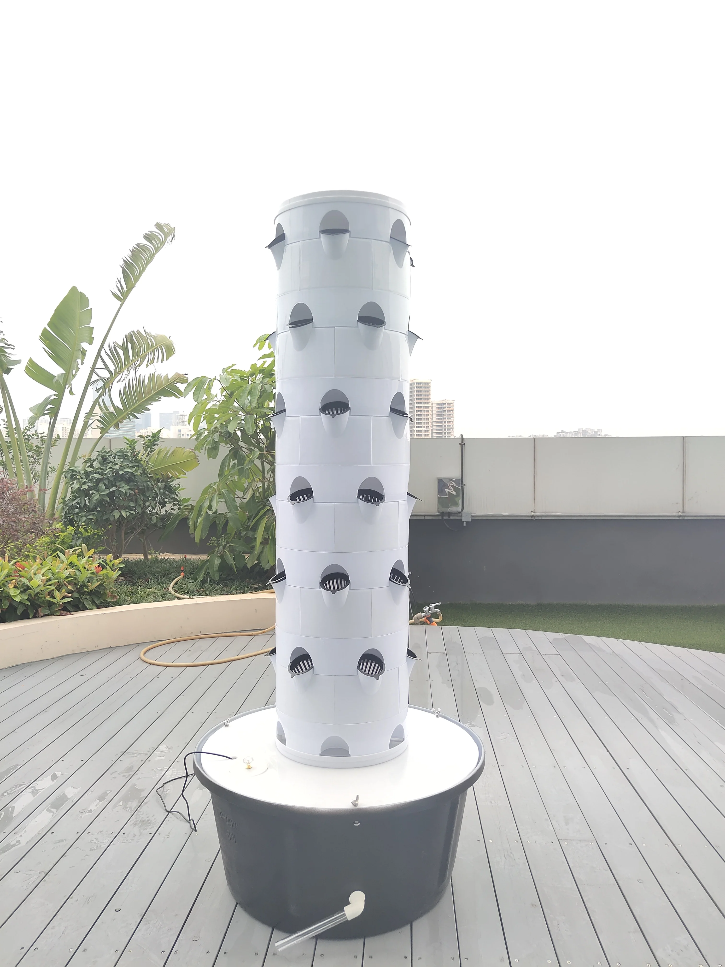 Vertical Farming Tower for Agricultural Greenhouses Equipment in Indoor ...