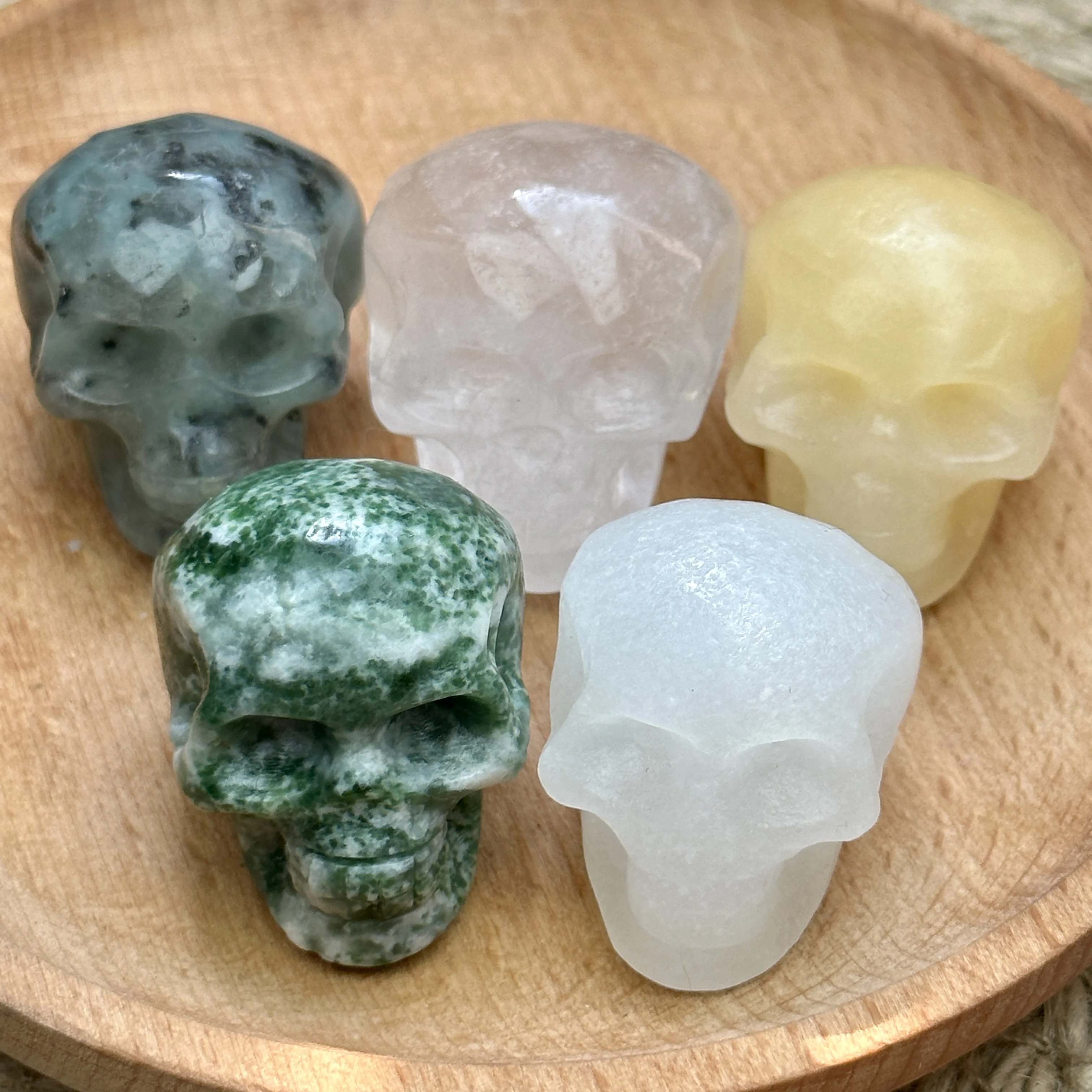 Wholesale Natural Gemstones Hand Carved Cranium Healing Crystal Carving ...