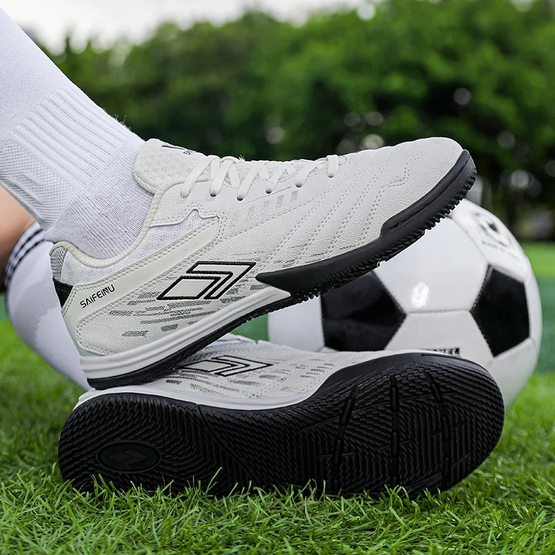 SAIFEINU Soccer Boots - Durable, Fashionable, and Versatile