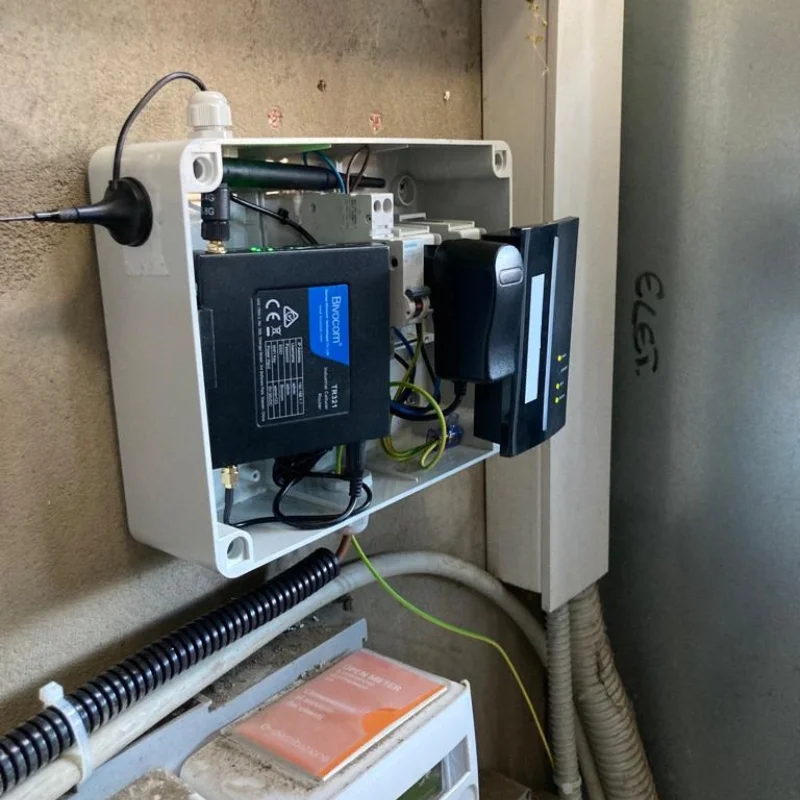 Modbus RTU/TCP Industrial 4G LTE Router with Gas Oil Sensor