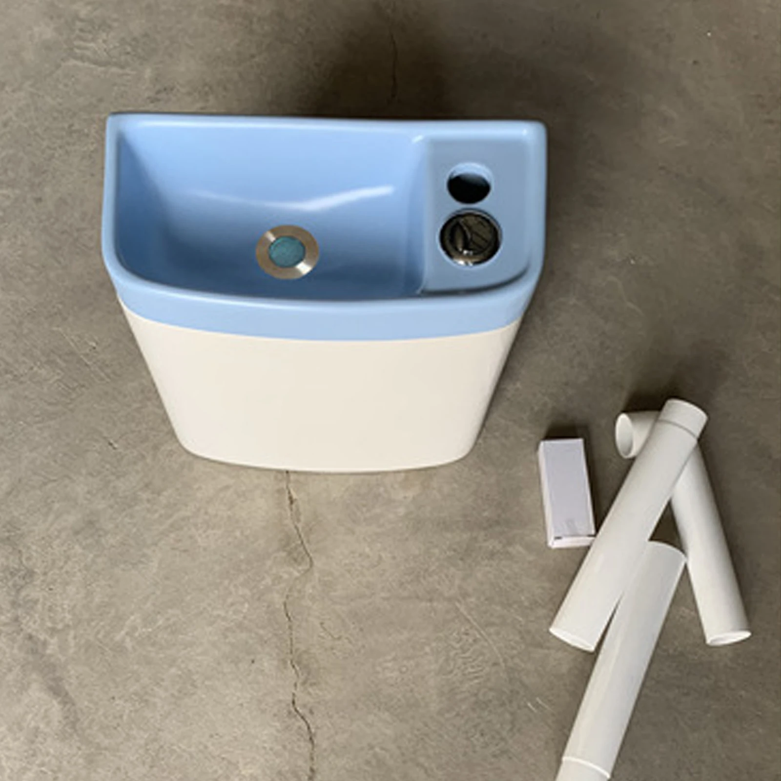 Positive Outdoor Tank Water Saving Toilets Vessel Squat Pissing Closet ...
