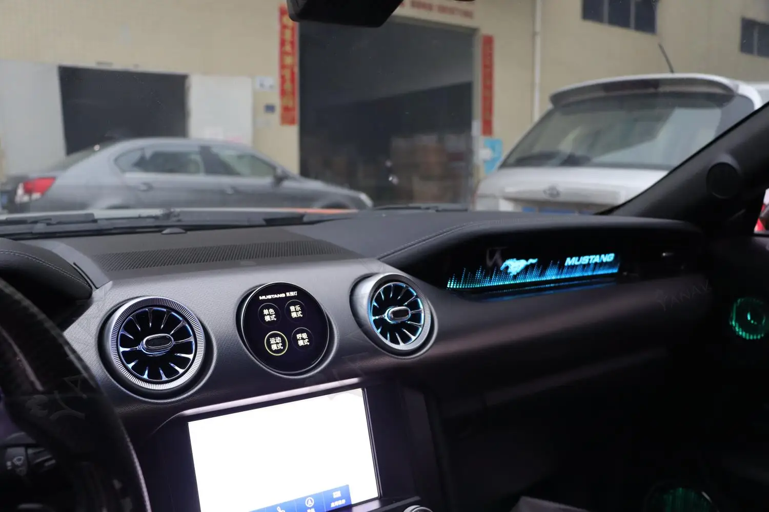 Ford Mustang 2015-2021 Dashboard Display Screen - 12 Inch LCD