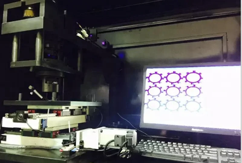 Digital Laser Holographic Lithography Plate-Making Machine