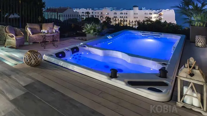 Balboa System Freestanding Acrylic Swimming Pools 5.8m Endless Exercise ...