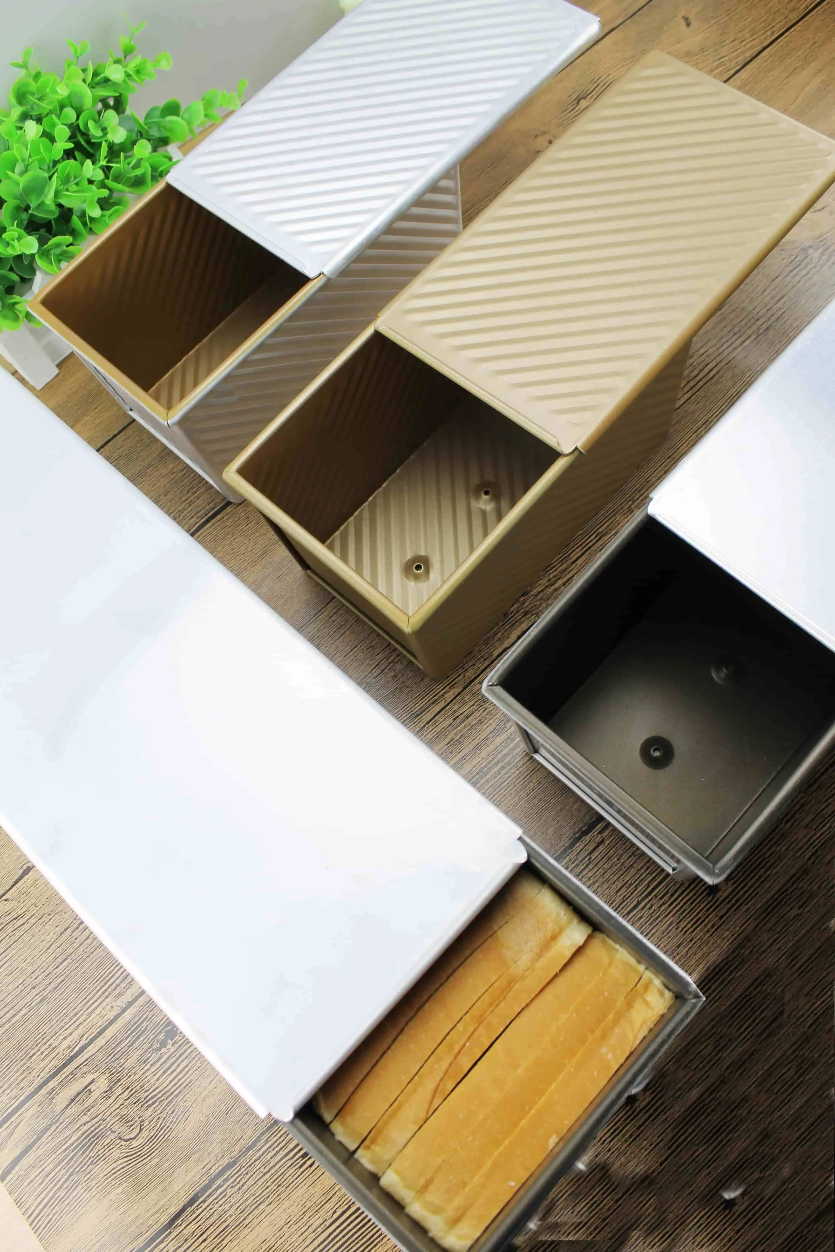 Bakery Equipment 1200 G 4 Straps Non-stick Pullman Loaf Pan Toast Box ...