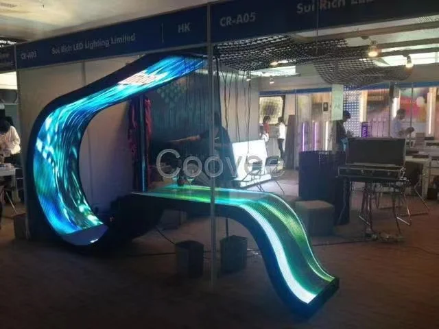 Low Cost Flexible LED Screen Wall - Customized Video Display