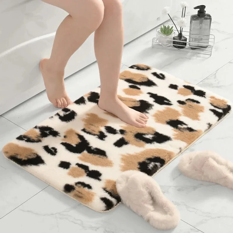 Luxury Rabbit Print Fur Mats - Non-Slip & Fluffy Rugs