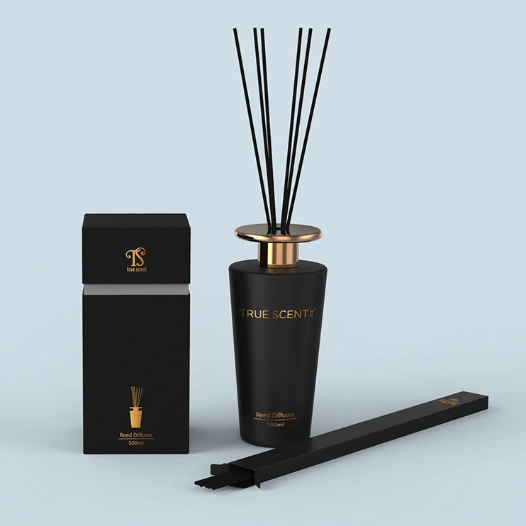 Luxury Reed Diffuser Bottles - Customizable & Elegant