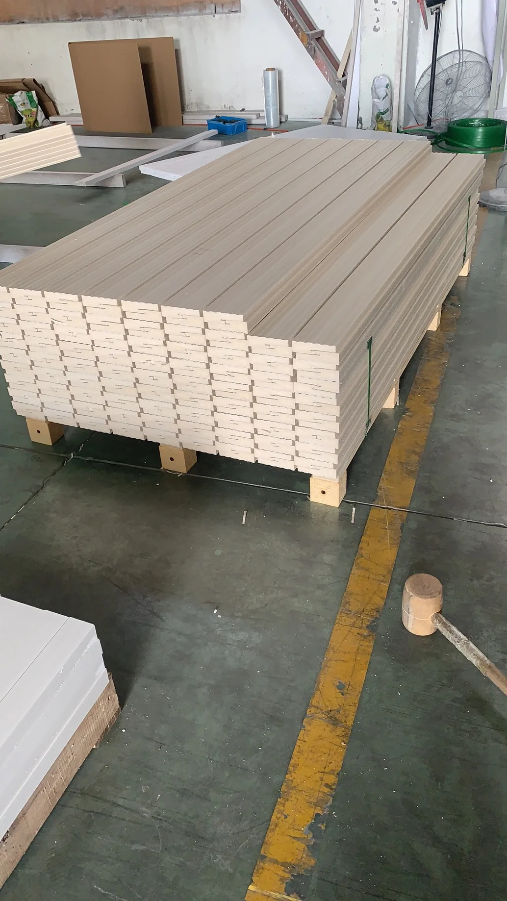 Usa Standard Lvl Reinforced Wpc Pvc Vinyl Door Mull Post T Bar - Buy ...