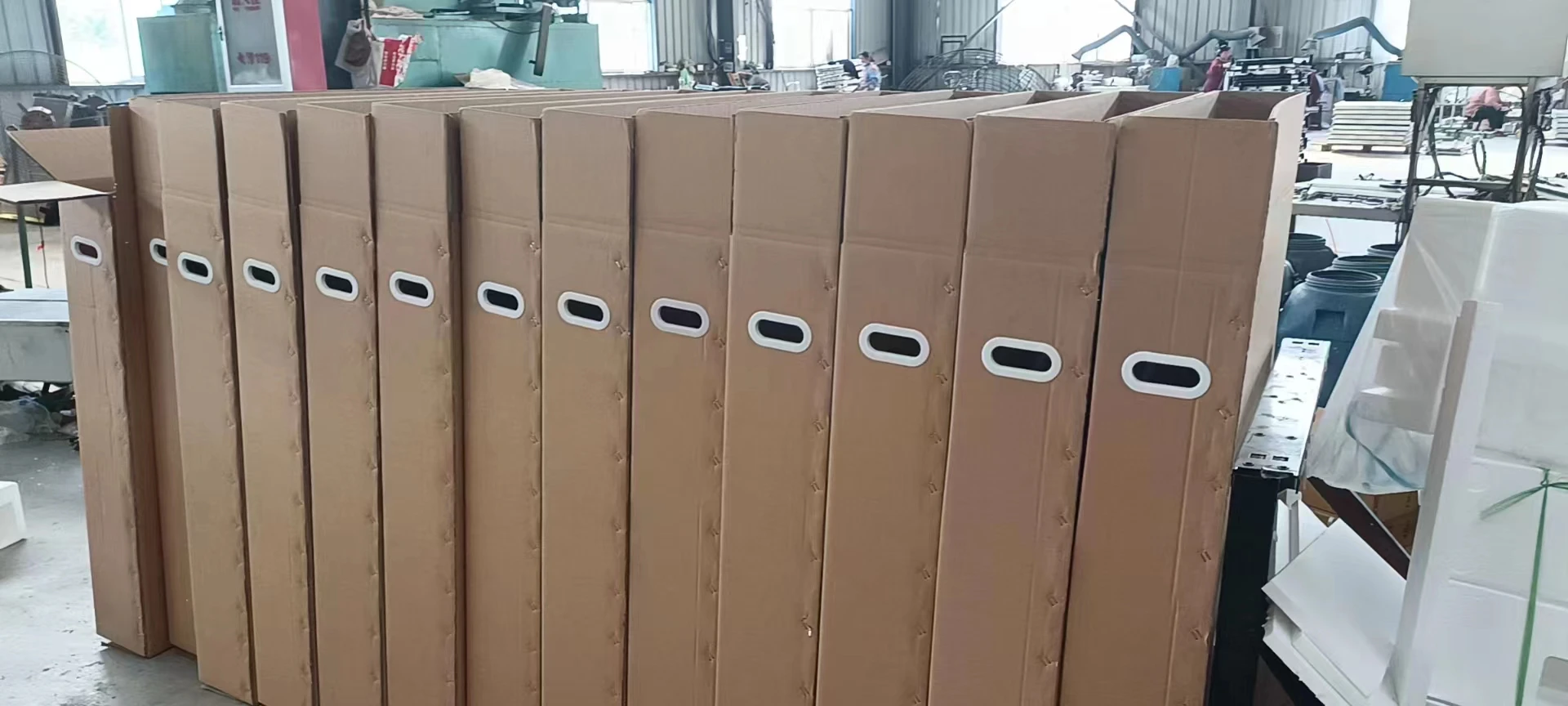 Factory Direct High Quality Aluminum-plastic Radiator For Volvo Truck ...