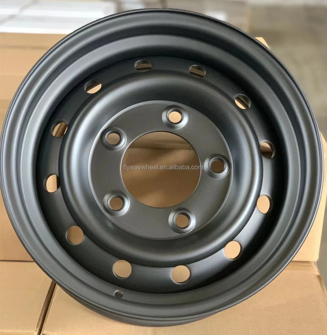 Flyway 16x6.5 Steel Wolf Rim For Land Rover Defender 90/110/130 & 16x7 ...