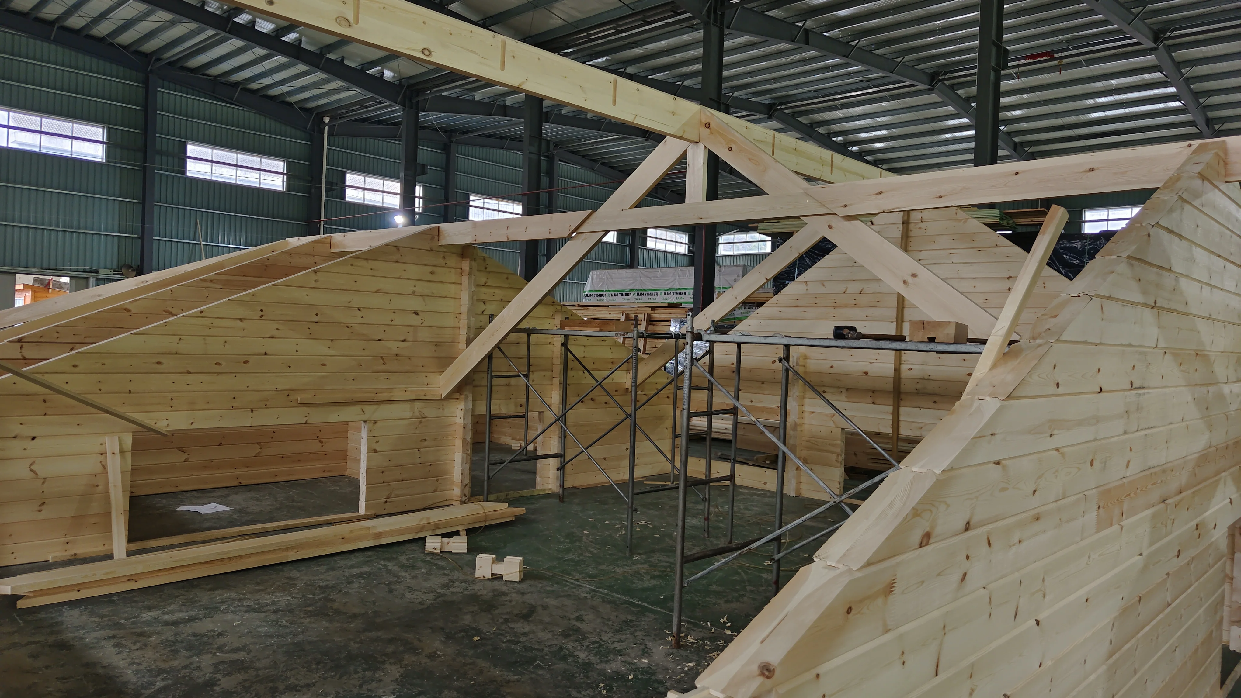 2 Storey 4 Bedrooms Prefab Log Cabin for Family Living - Modern Wooden ...