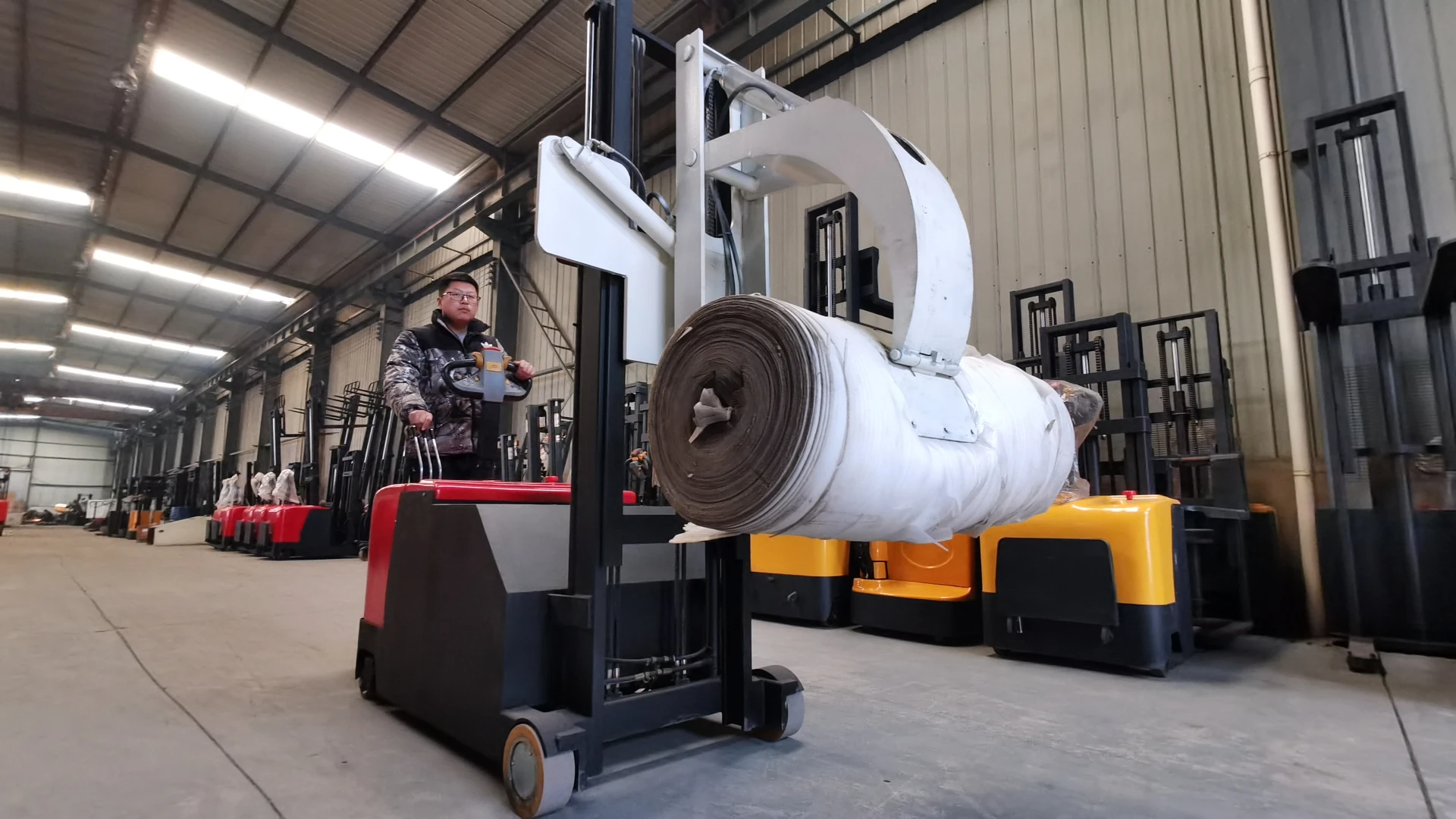 800kg 1000kg Drum Barrel Lifter - 360degree Tipping Electric Lift