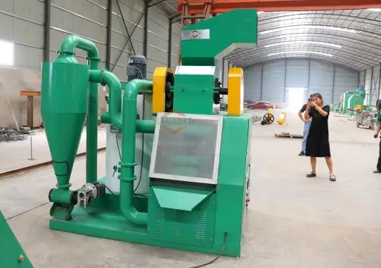 Top Ranking Empty PCB Crusher Granulator Recycling Machine