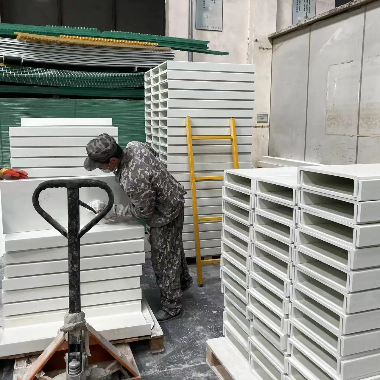 Pultrusion FRP Fiberglass Reinforced Plastic C Channel GRP Glass Fiber ...