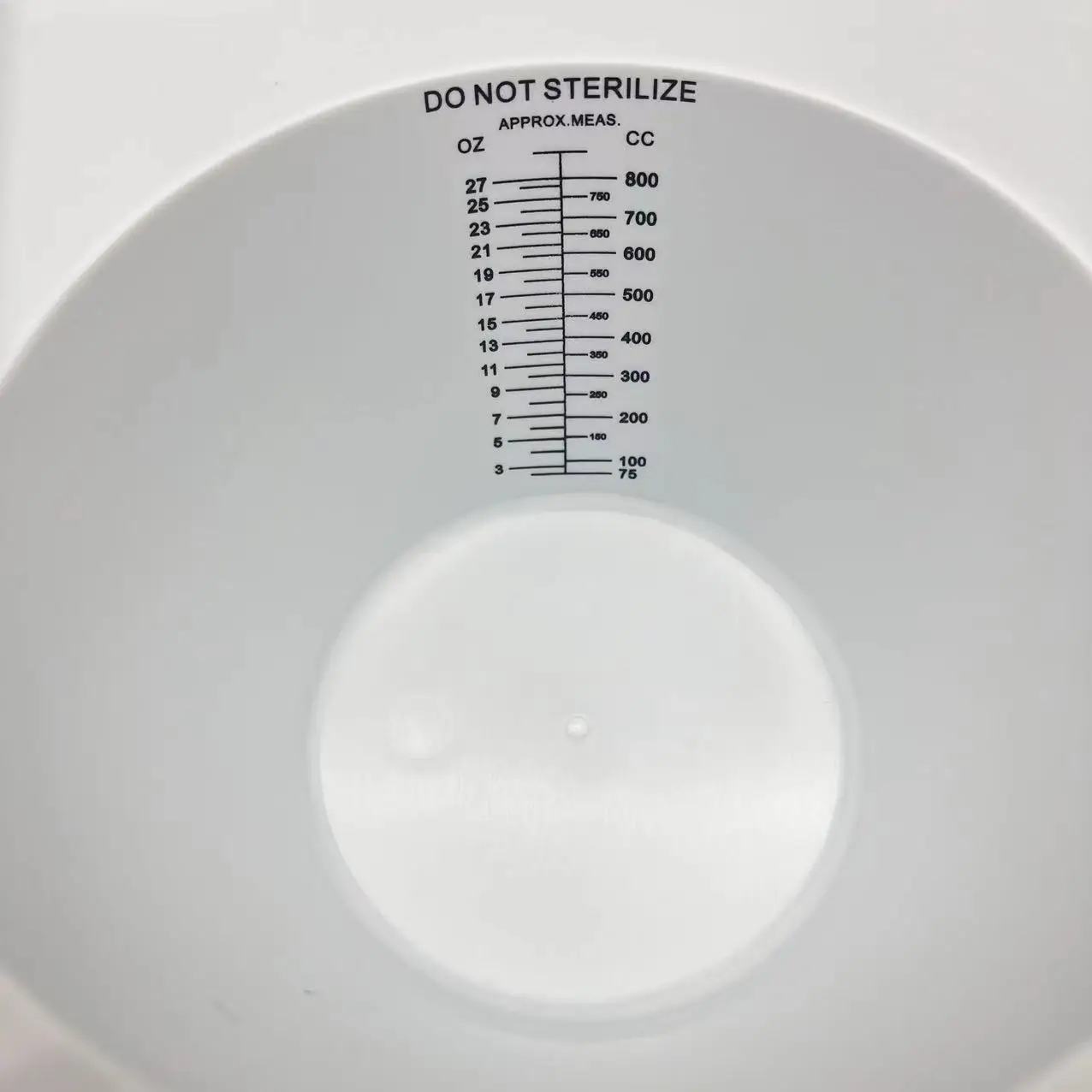 24 Hour 800ML Female Urine Pan - Graduated for Specimen Collection